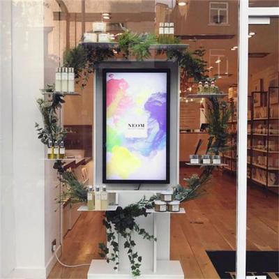 China 43'' 49'' 55'' Window Facing Display Digital Signage Wall Mounted Ultra High Brightness 2500/3000/4500 for sale