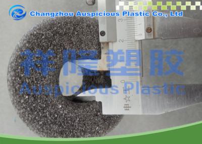 Cina 5/8" identificazione isolamento del tubo della schiuma della Semi-fessura della parete di x 1/2» per la tubatura dell'acqua in vendita