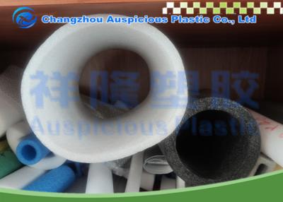 China Pilha fechado branca 7/8" envoltório tubular da isolação da tubulação da espuma de X 1/2” para o condicionador de ar à venda