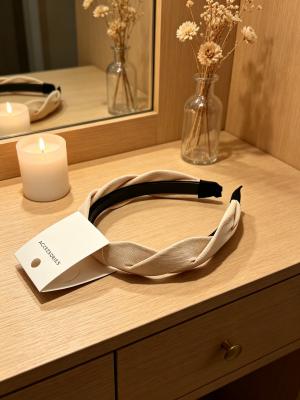 China Richstar Twisted Fabric Headband for Women – Premium Polyester Fashion Hairband with Anti-Slip Design for All-Day Comfort for sale