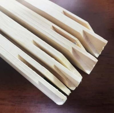 China MDF Board Pine Canvas Stretcher Bars Kiln Dried Splinter Free For DIY Framing for sale