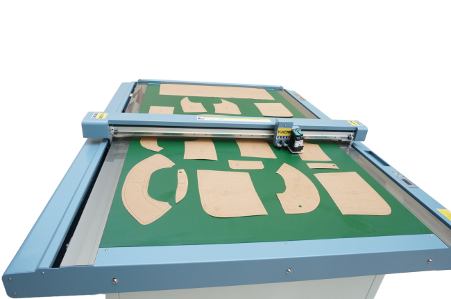 Flatbed Inkjet Printer Cutter Plotter front view