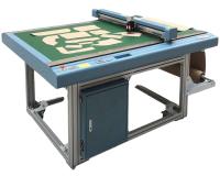 China Multifunctional Flatbed Cutter Plotter with 1500x1200mm Cutting Scope and HP45 Ink Box for Garment Pattern Cutting for sale