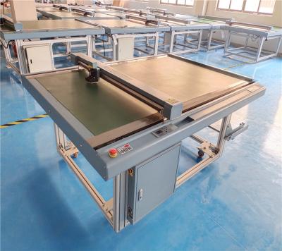 China Flachboden-Drucker-Platte-Typ-Papier-Muster-Schneider-Plotter für Kraftplatten und CAD zu verkaufen