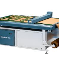 China Automatic Flatbed Cutter Plotter with 1500x900mm Cutting Scope and HP45 Ink Box Universal Type for sale