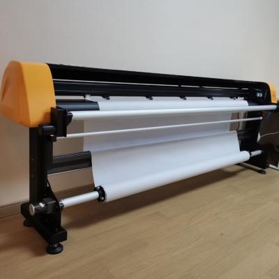 China Plotador CAD con cartucho de tinta HP45 e impresión de contornos gráficos de patrones de papel para prendas HPGL en venta
