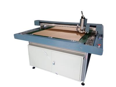 Cina Graver Modello di cucitura a doppio uso di cartone in PVC e modello di carta Flatbed Cutter in vendita