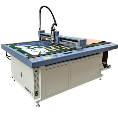 Cina 2-in-1 Modello di abbigliamento Tavola fresatura macchina di taglio tutto alluminio Tavola cucitura Modello tagliatore in vendita