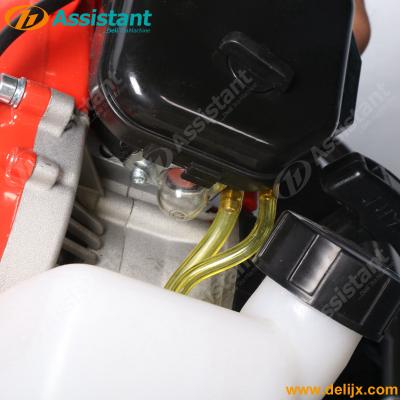 Cina DL-4C-T50A5 HUASHENG 1E34F Motore a 2 tempi 500 mm Mini Picker per la raccolta delle foglie di tè in vendita