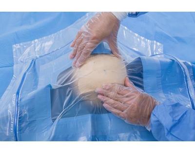 Cina L'iso del CE ha approvato il Craniotomy copre sterile chirurgico eliminabile del pacchetto in vendita
