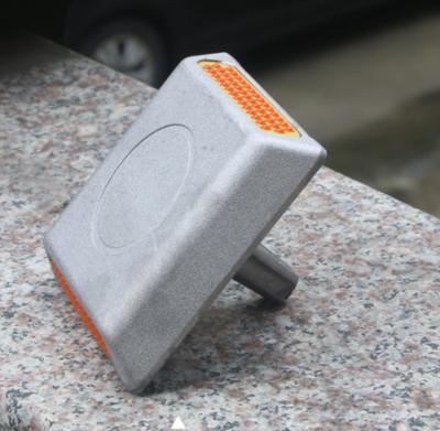 China Aluminium Cat Eye road stud in China for sale