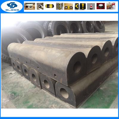 China cylindrical fender tug boat rubber fender square rubber fender for sale