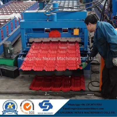 China Capillary Groove Ensures Leak-Proof Roof Ribs Sheet Roll Forming Machine for sale