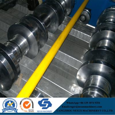 China Metal Floor Decking Steel Panel Roll Forming Machine for sale