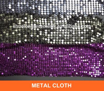 Cina rivestimento antiusura della divisione della decorazione del tessuto di 4mm Dia Woven Aluminum Metal Sequin in vendita