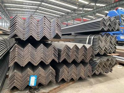 China Q235/Q345/SS400/ST37-2/ST52/Q420/Q460/S235JR/S275JR/S355JR Angle Steel Widely Used in Large Scale Structural Projects for sale