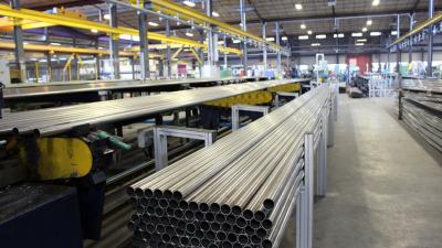 Cina 301 304 316 410 Tubi rotondi e quadrati in acciaio inossidabile per applicazioni industriali di grado 400 serie di acciaio di grado 410S in vendita