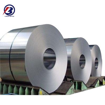 Cina Superficie rivestita CRGO Silicon Steel Coil offre acciaio al carbonio laminato a freddo con servizio di decollatura in vendita