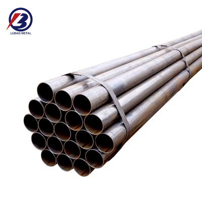 China 2.0-6.0 mm Wanddikte Uitlaat ASTM A36 Q345 Q235B Recht naad gesweisde stalen buizen voor het vervoer van olie en gas Te koop