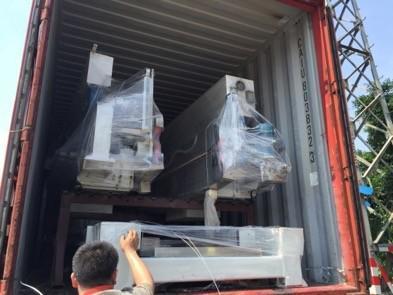 16 Motor Horizontal CNC Flat Glass Double Edging Machine Polishing Machine Manufacturers