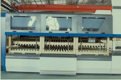 Flat Small Glass Tempering Furnace Radiation Type Tempered Glass Machine