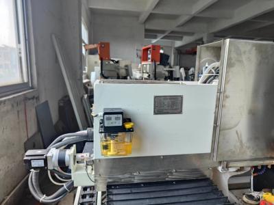 China Máquina de moagem de vidro fácil de operar com certificação da FDA e estrutura horizontal à venda