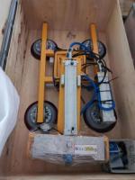 China 24V DC 300kg Capacity Electric Glass Lifting Machine for Insulating Glass Handling for sale