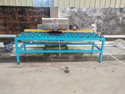 Cina Lavatrice di vetro orizzontale per tagliare e lucidare velocemente Dimensioni 2800MM*700MM*1200MM in vendita