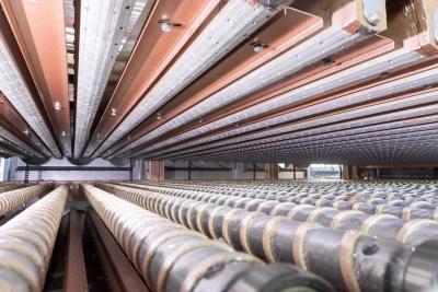 Cina Numero di testa di rettifica automatica Flat and Bend Type Glass Tempering Furnace Machine in vendita