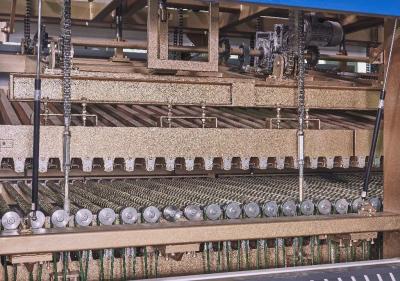 Cina Numero di testa di rettifica automatica Flat and Bend Type Glass Tempering Furnace Machine in vendita