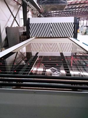 Cina Fabbricazione di forni di temperatura a vetro piatto a convezione a ventilatore controllato da inverter di frequenza in vendita