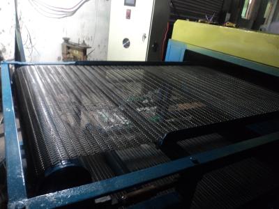 Cina Macchine per mosaico di vetro Struttura orizzontale Forno di flessione e fusione di vetro Innovazione in vendita