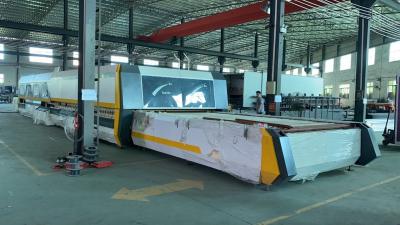 Cina 2440*3600mm Macchina di temperatura orizzontale per forno di vetro per la produzione di vetro temperato in vendita