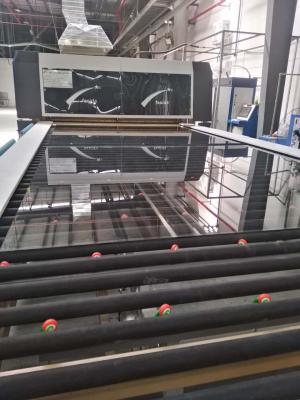 Cina 2440*3600mm Macchina di temperatura orizzontale per forno di vetro per la produzione di vetro temperato in vendita