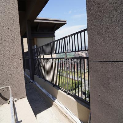 Cina Balustrade di veranda a prova di muffe Sistema di manubrio per balconi moderni in vendita
