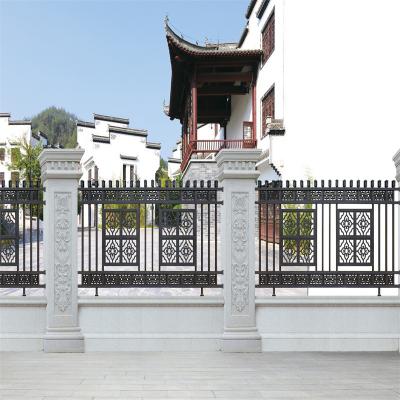 Cina Recinzioni in alluminio Ferro forgiato Sicurezza Elegante Recinzioni esterne in vendita