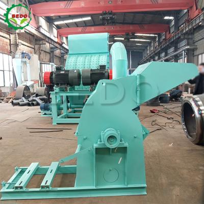 Cina 500-1000 kg/h Macchine per la frantumazione del legno per la produzione di segatura in vendita