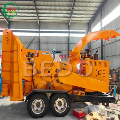 Cina Potenza forte autoalimentazione giardino rifiuti foglie ramo di albero trituradora macchina in vendita