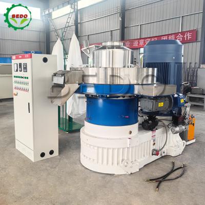 China 3kw elektrische houtpelletfabriek Houtpelletiser met ZQ500 reducer for sale