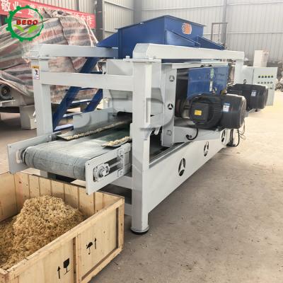China Alloy Steel Blade 125mm Roller Diameter Durable Wood Shavings Making Machine for High-Efficiency Wood Shavings Production for sale
