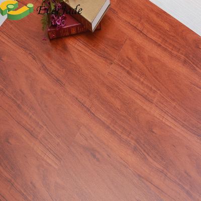 Cina Aggiornare la vostra casa con la casa liscia in rilievo pavimenti in laminato impermeabile per la decorazione moda in vendita