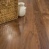 China Transform Your Bedroom into a Luxurious Space with Engineered Flooring for sale