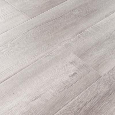 China Experimente a paz e a tranquilidade com o piso laminado AC12 Função de insonorização incluída à venda