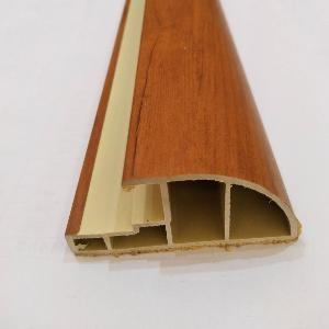 Cina Accessori per pavimenti per il design moderno Everjade alluminio laminato Transition Step Corner in vendita