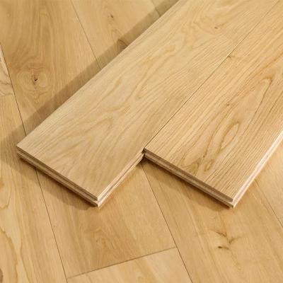 中国 10mm/12mm/13mm/14mm/15mm/18mm/20mm 厚さ 3層のホワイトオーク工学用床 販売のため