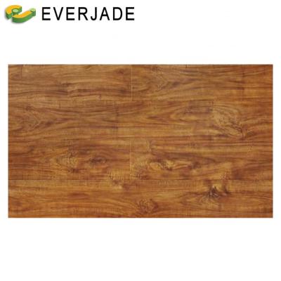 Cina Hdf Tecnologia tedesca pavimenti in legno laminato di 12 mm di classe 33 ad alta lucentezza per salotto in vendita