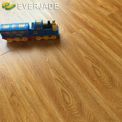 Cina Hdf Tecnologia tedesca pavimenti in legno laminato di 12 mm di classe 33 ad alta lucentezza per salotto in vendita