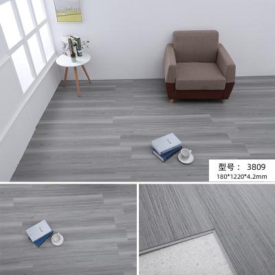 China Naverkoopservice Inspectie ter plaatse SPC Vinyl Click Flooring Waterdicht 5mm 8mm 4mm Te koop