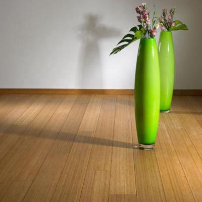 Cina Pavimenti in bambù in colore naturale per una finitura alta lucentezza in vendita