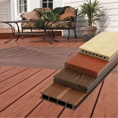 Cina 140x25mm di legno reversibile Suzhou White Pool Ceiling Slates per DIY Interlocking Deck in vendita